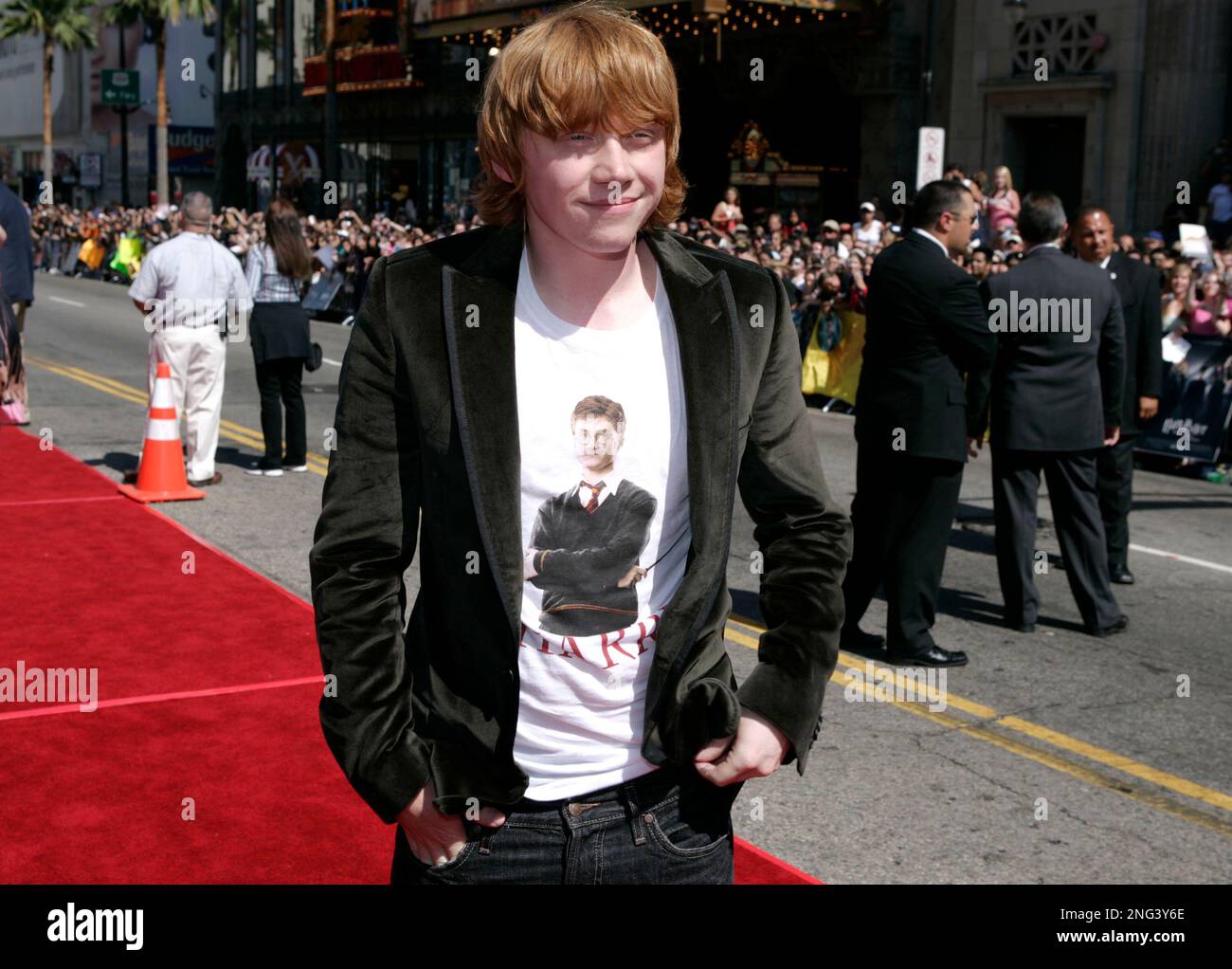 Rupert Grint arrives at the premiere of "Harry Potter and The Order of ...
