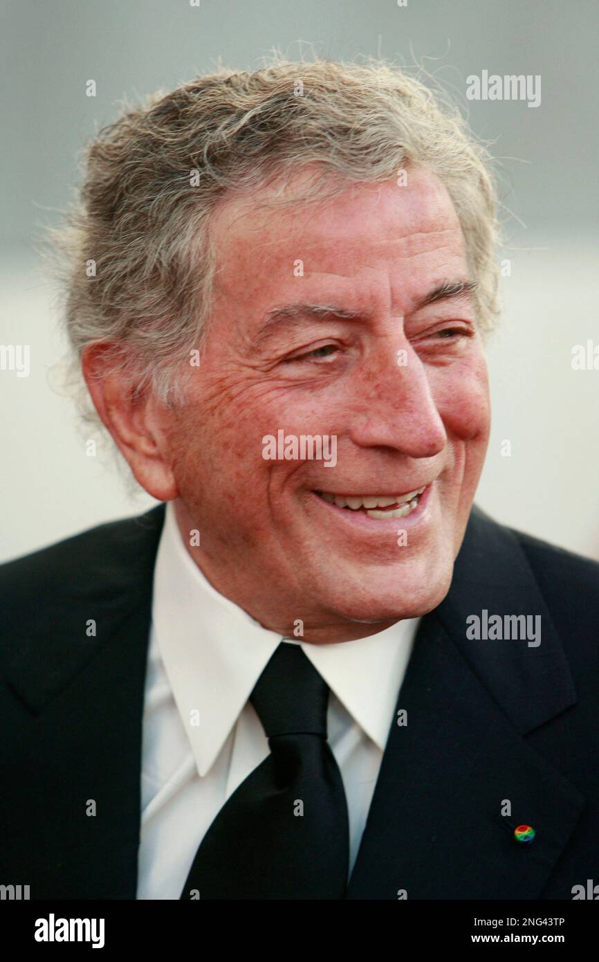 Tony Bennett arrives at the Los Angeles Film Festival Spirit of ...