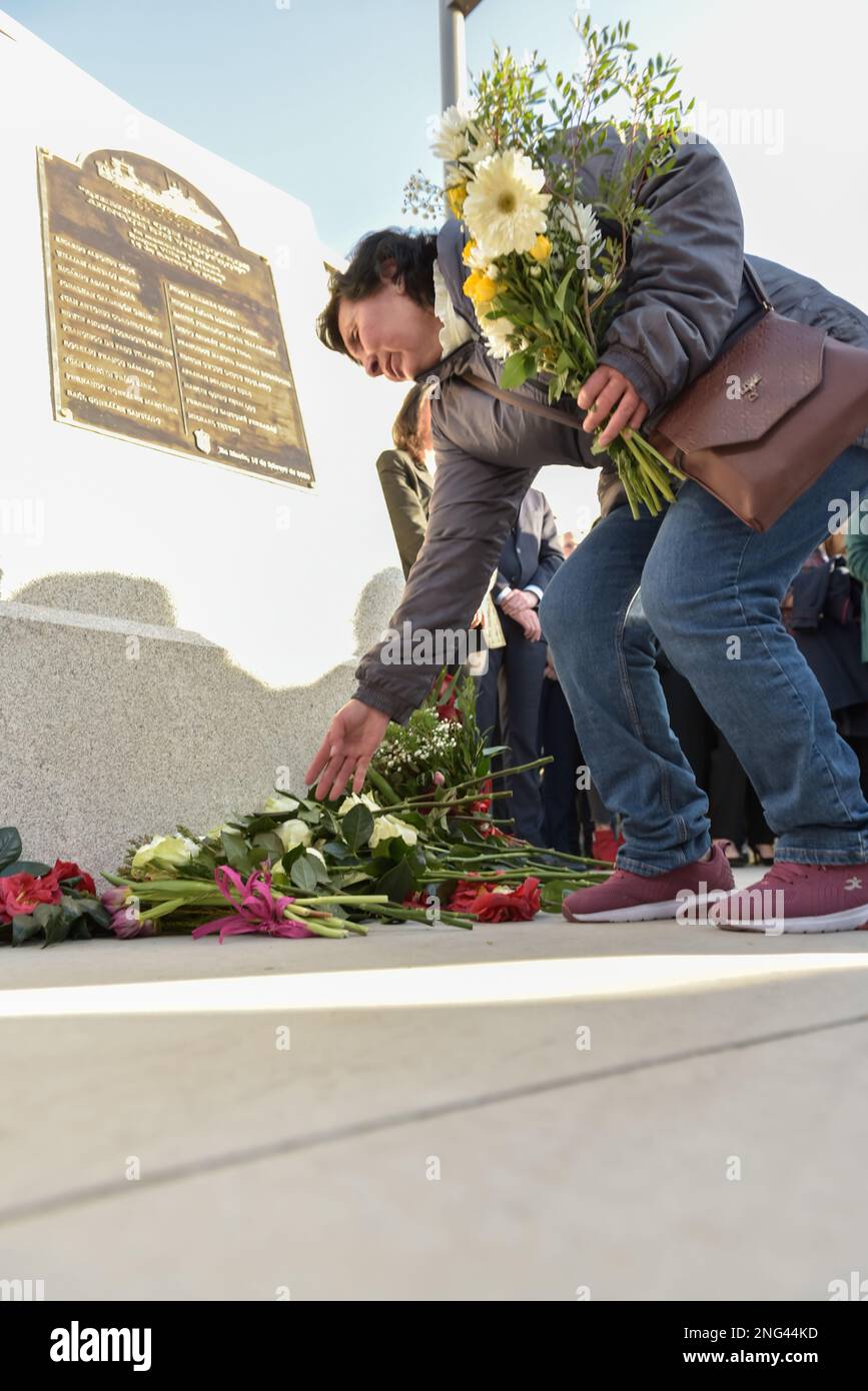 Inauguration plaque hi-res stock photography and images - Alamy