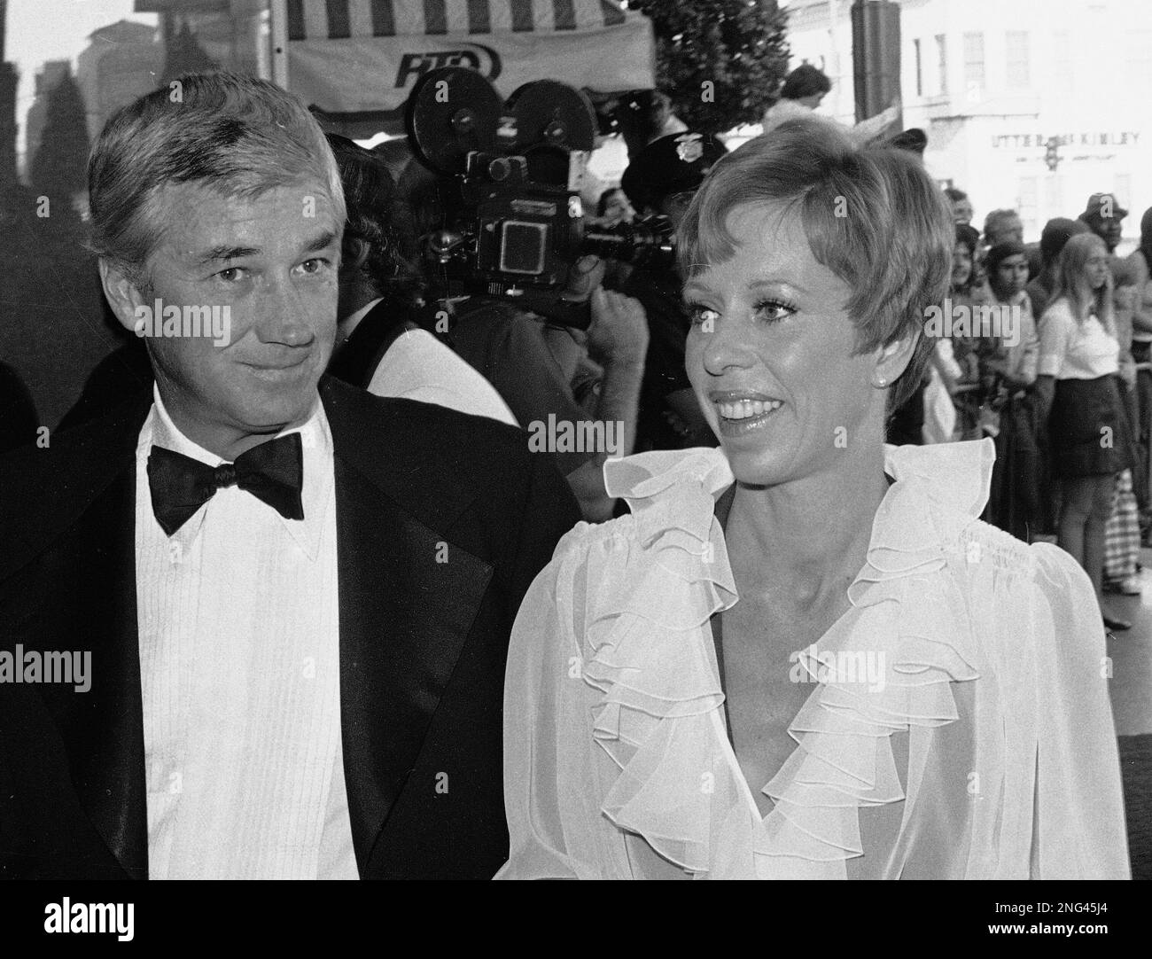 Actress Carol Burnett and husband Joe Hamilton arrive at Pantages ...