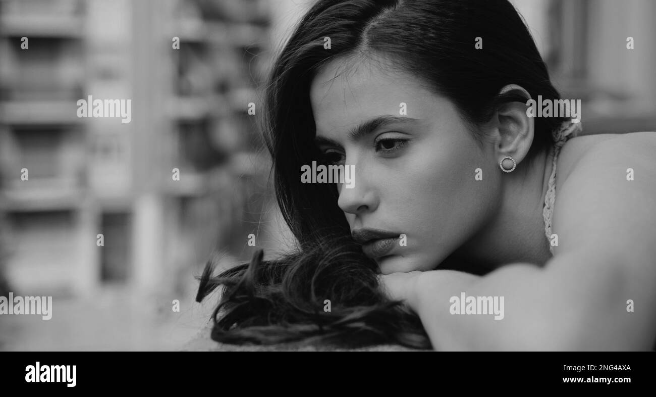 Sad woman outdoor. Luxury portrait. City girl. Fashion and beauty ...