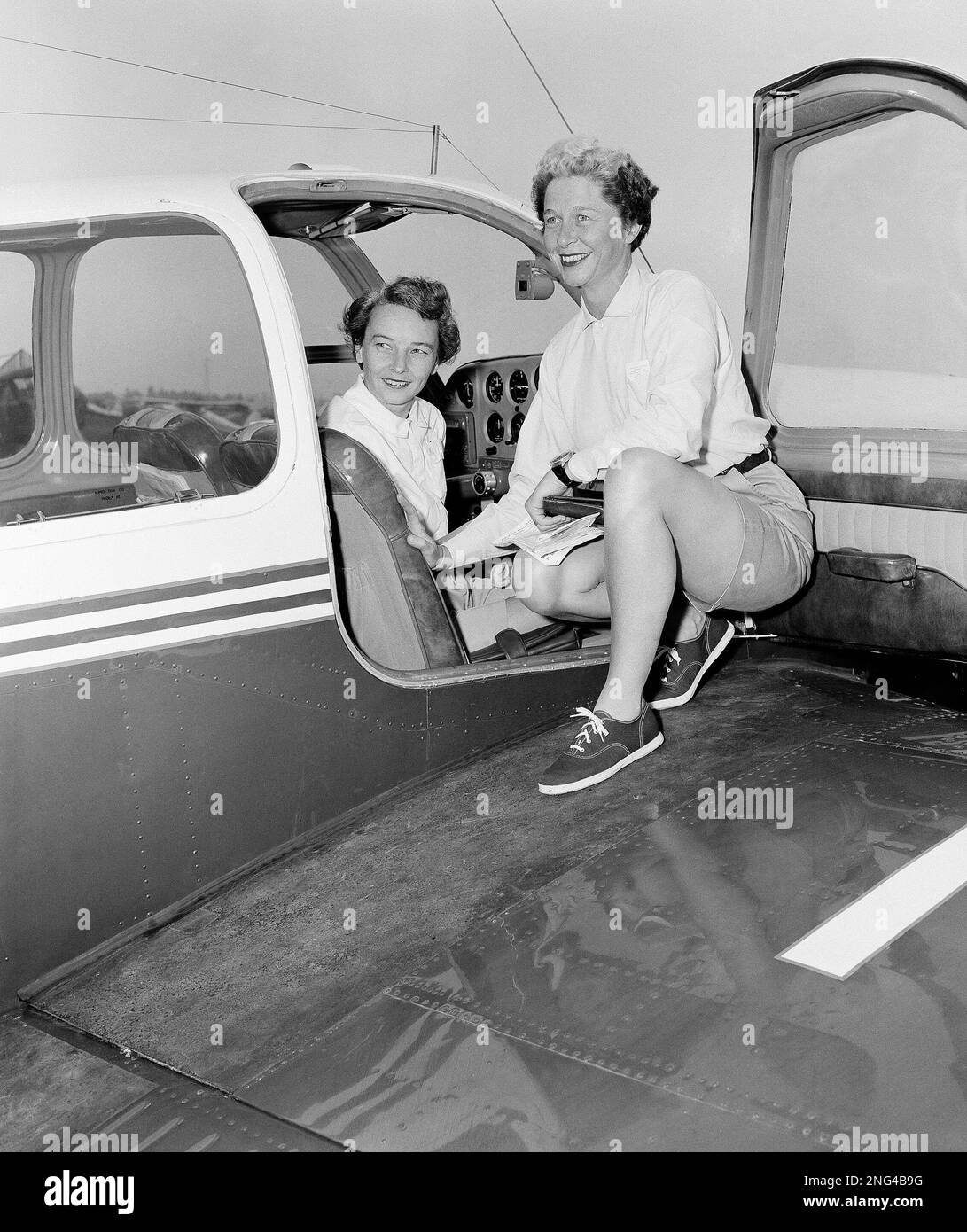 Mrs. Jane Hart, on wing, wife of the Lieutenant Governor Philip Hart ...