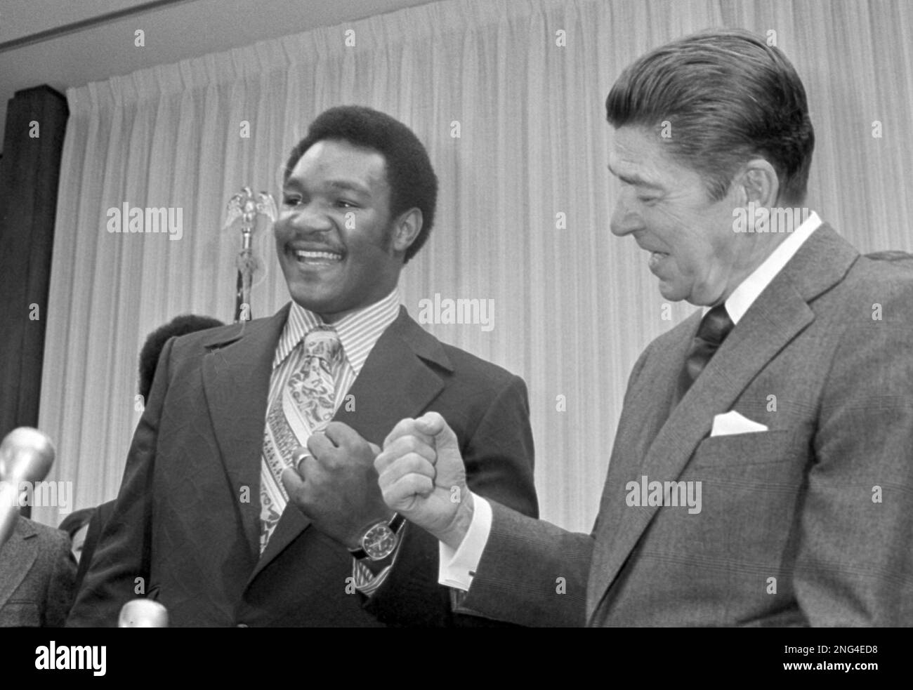 Heavyweight boxing champ George Foreman, and Gov. Ronald Reagan compare ...