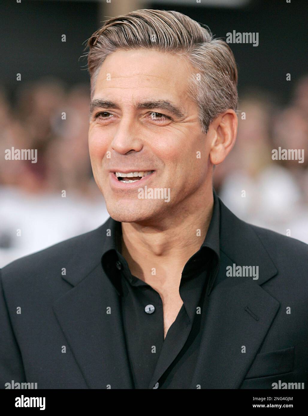 Actor George Clooney at the Ocean's Thirteen Premiere in Los Angeles ...