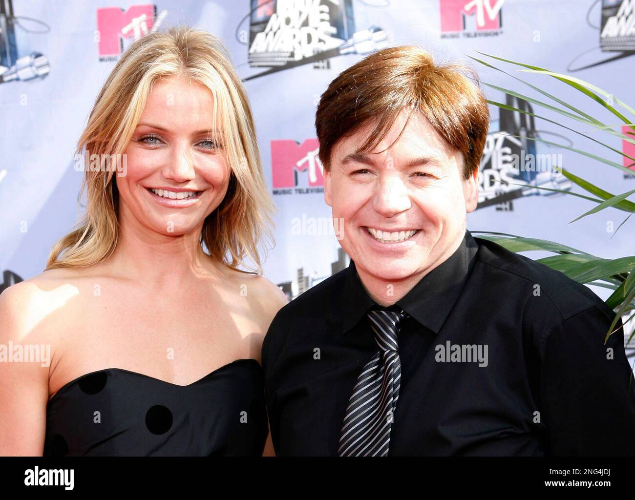 Cameron Diaz and Mike Myers arrive at the MTV Movie Awards in Los ...