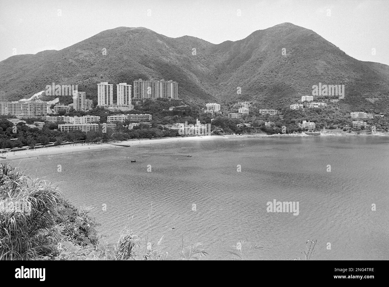 This is an aerial view of Repulse Bay in the southern part of Hong Kong ...