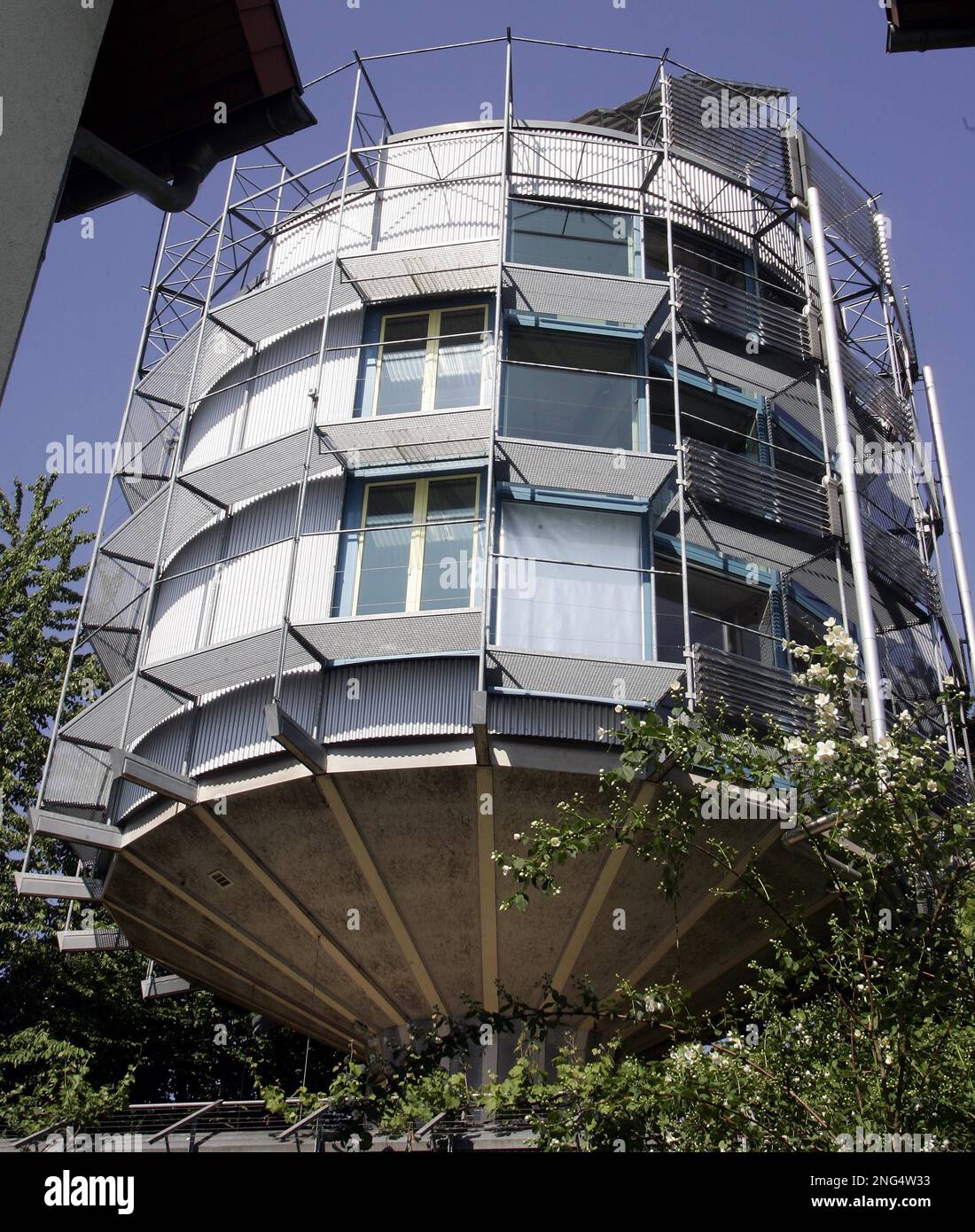 Exterior view of the Heliotrop building in Freiburg, southern Germany ...
