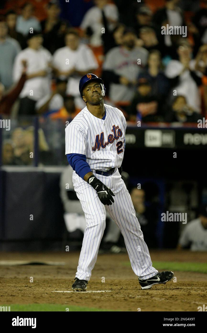 New York Mets first baseman Julio Franco during an interleague baseball ...