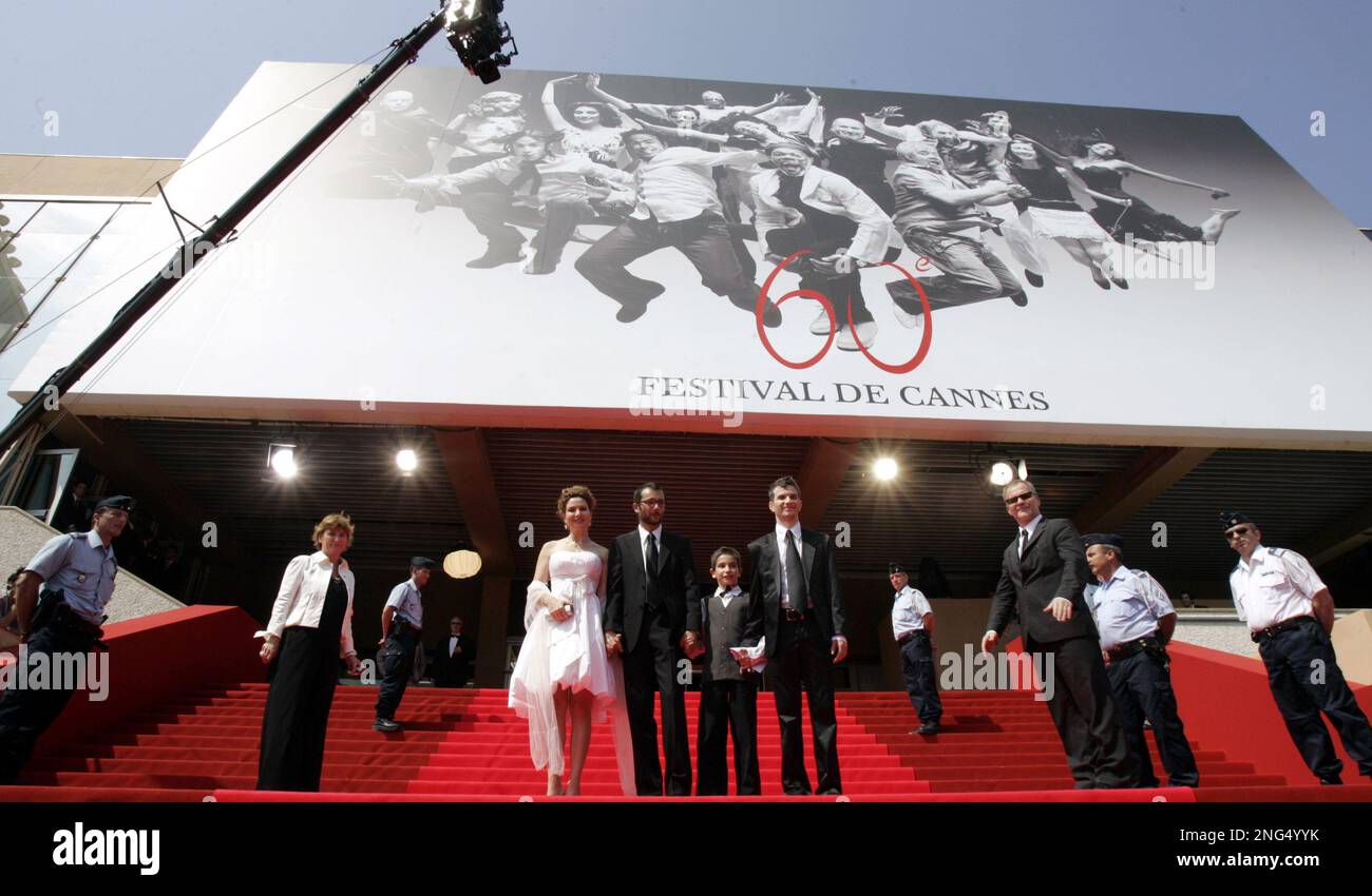 From left to right, Israeli actors Limor Goldstein, French director ...