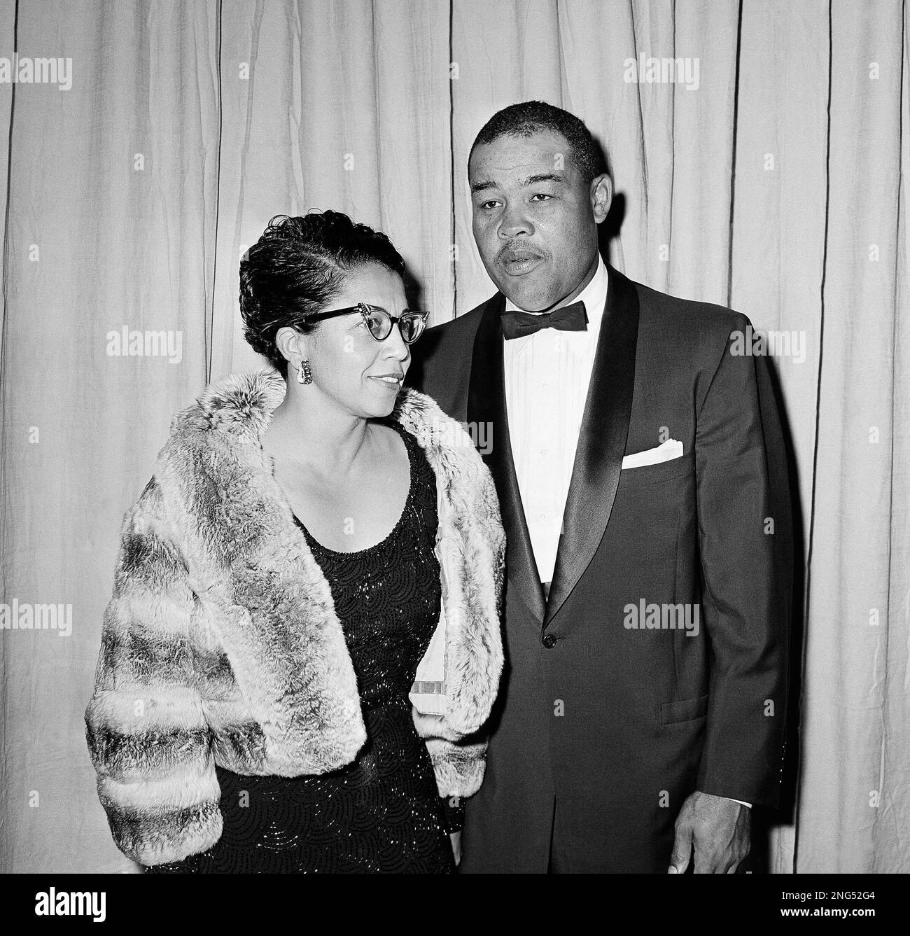 Former boxing champ Joe Louis and new wife, Martha, at the Academy ...