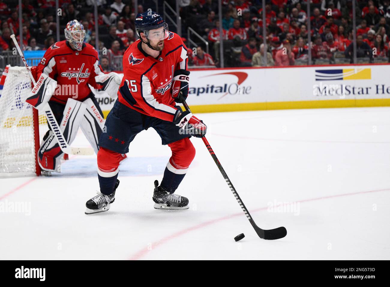Washington Capitals defenseman Dylan McIlrath (25) in action during the ...