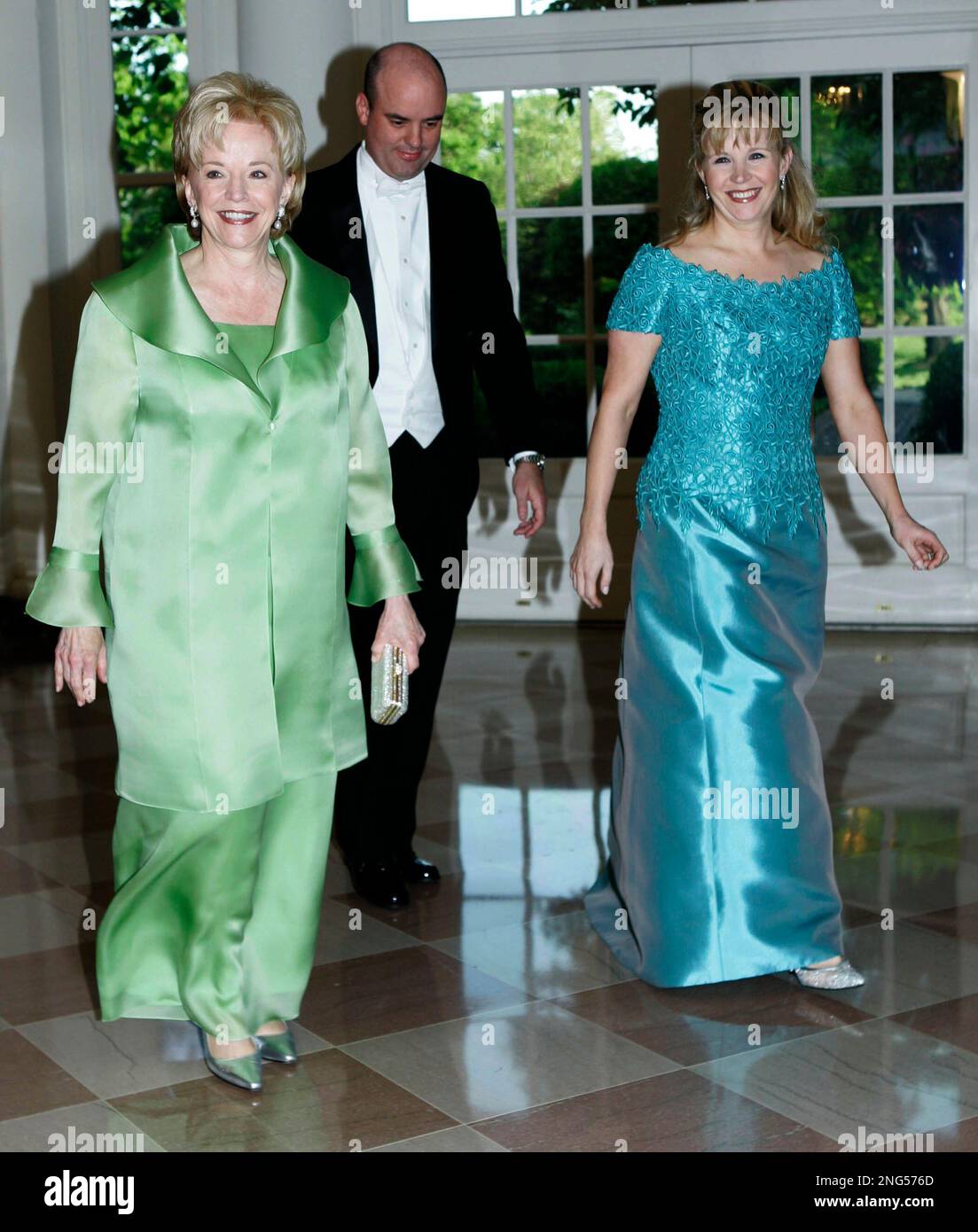 Lynne Cheney, wife of Vice President Dick Cheney, left, with her ...