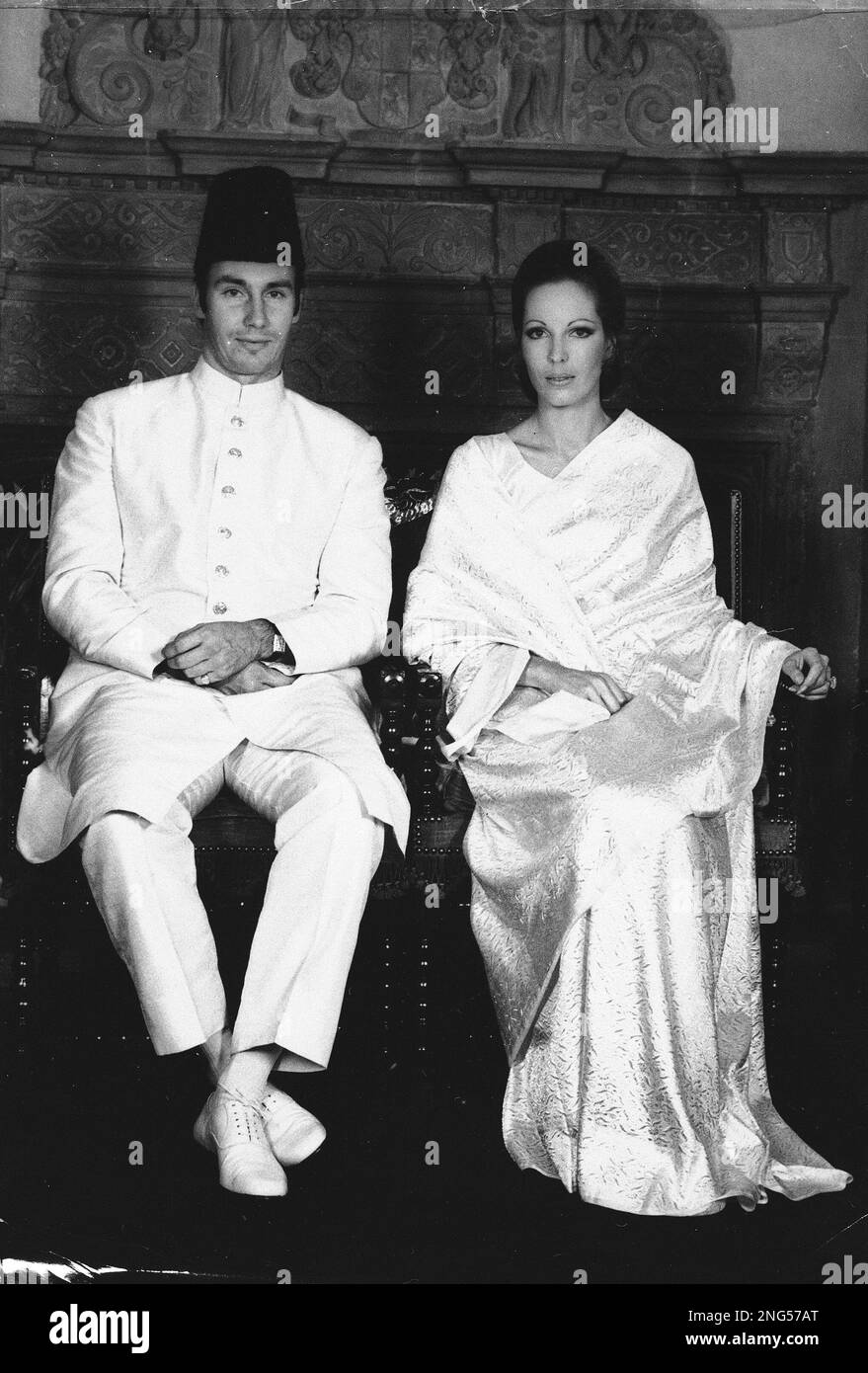 Prince Karim Aga Khan IV and his bride, Princess Salima, the former ...