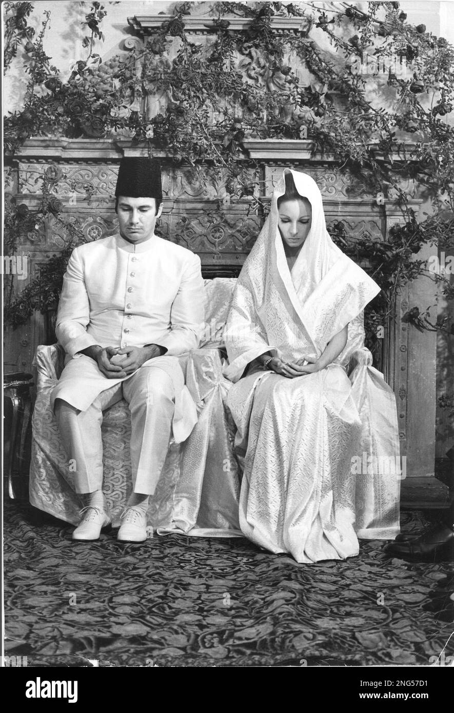 Prince Karim Aga Khan and his bride Princess Salina, the former Lady ...