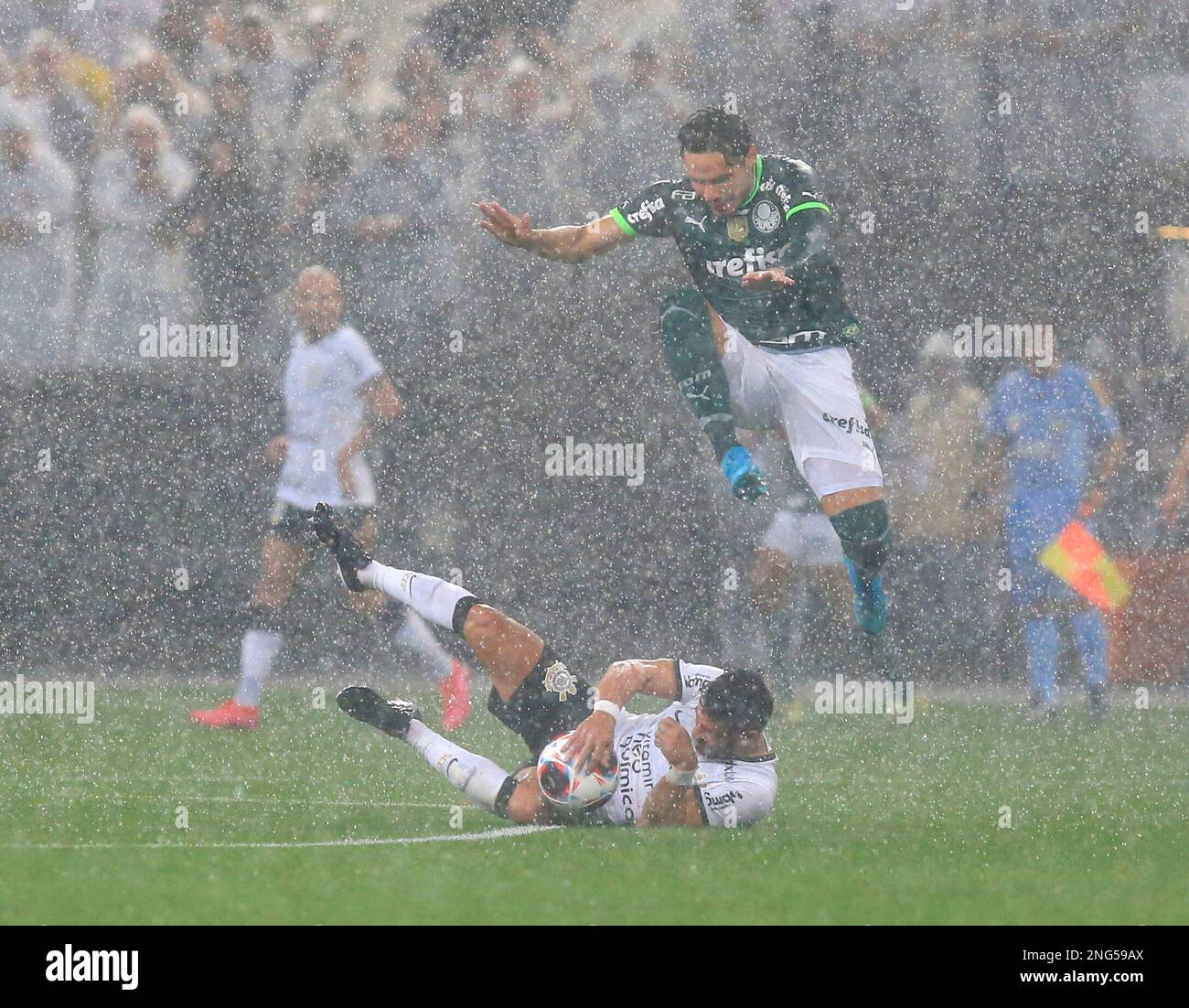 Raphael veiga corinthians hi-res stock photography and images - Alamy