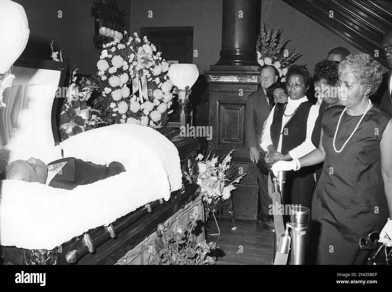 Mrs. Lucille Armstrong, Louis Armstrong's wife since 1941, arrived to ...