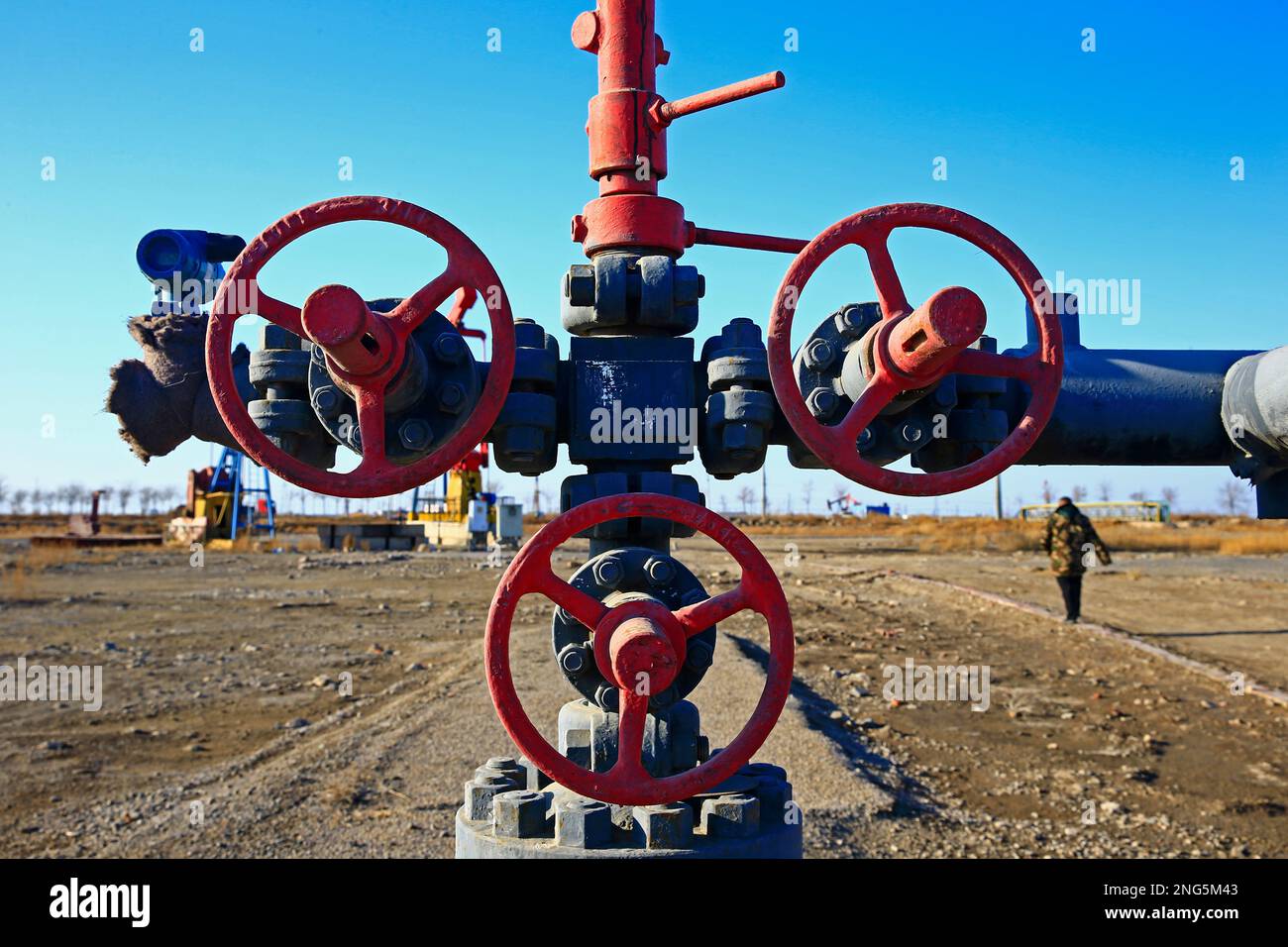 Oil pipes and valves and industrial equipment, crude oil production ...