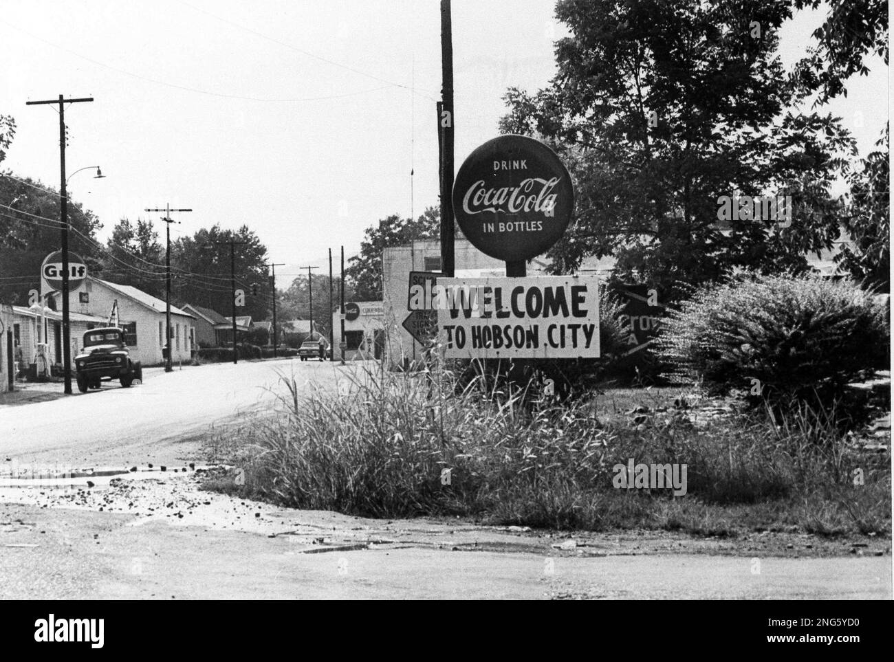 A welcome sign in the town of Hobson City, Ala., is seen, Dec. 19, 1968 ...