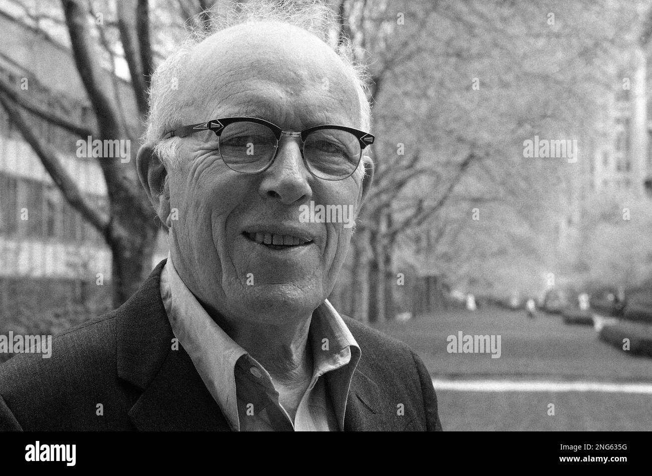 Dr. Rene J. Dubos, Pulitzer prize winning microbiologist and ...