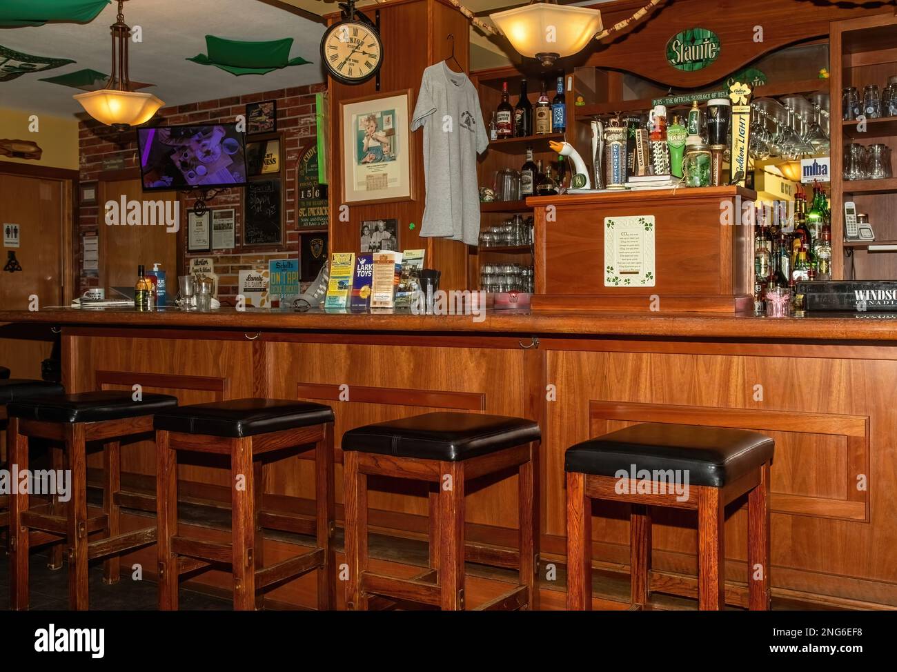 Triangle Pub, an Irish pub with excellent Irish stew, in Wabasha ...