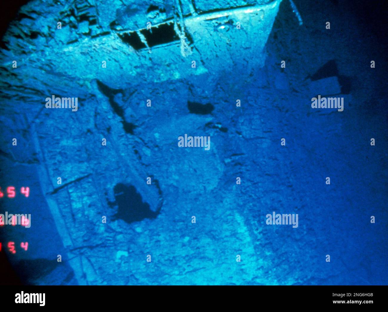 This is a view looking down on the deck of the R.M.S. Titanic between ...