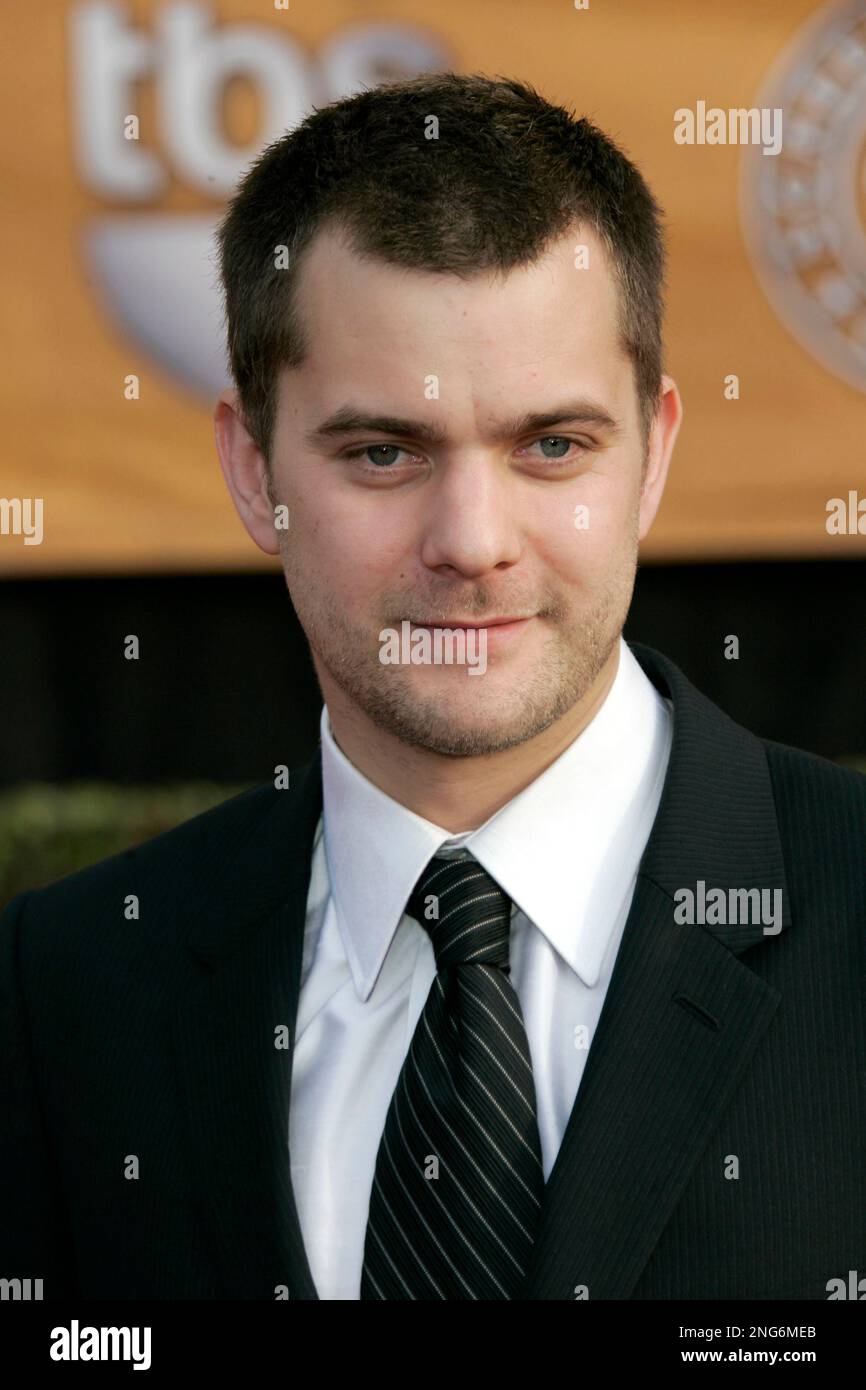 Joshua Jackson arrives at the 13th Annual Screen Actors Guild Awards on ...