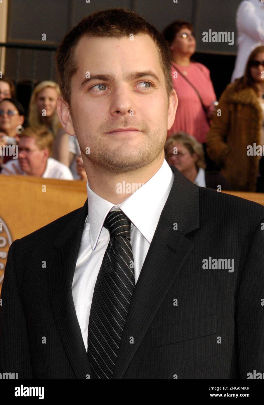 Joshua Jackson arrives at the 13th Annual Screen Actors Guild Awards on ...