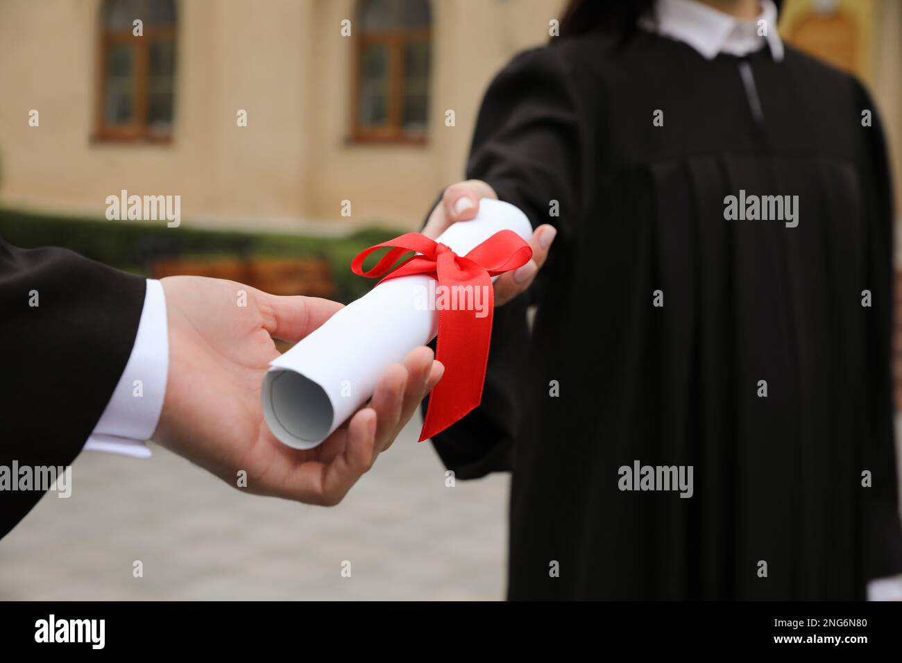 Receiving diploma hi-res stock photography and images - Alamy