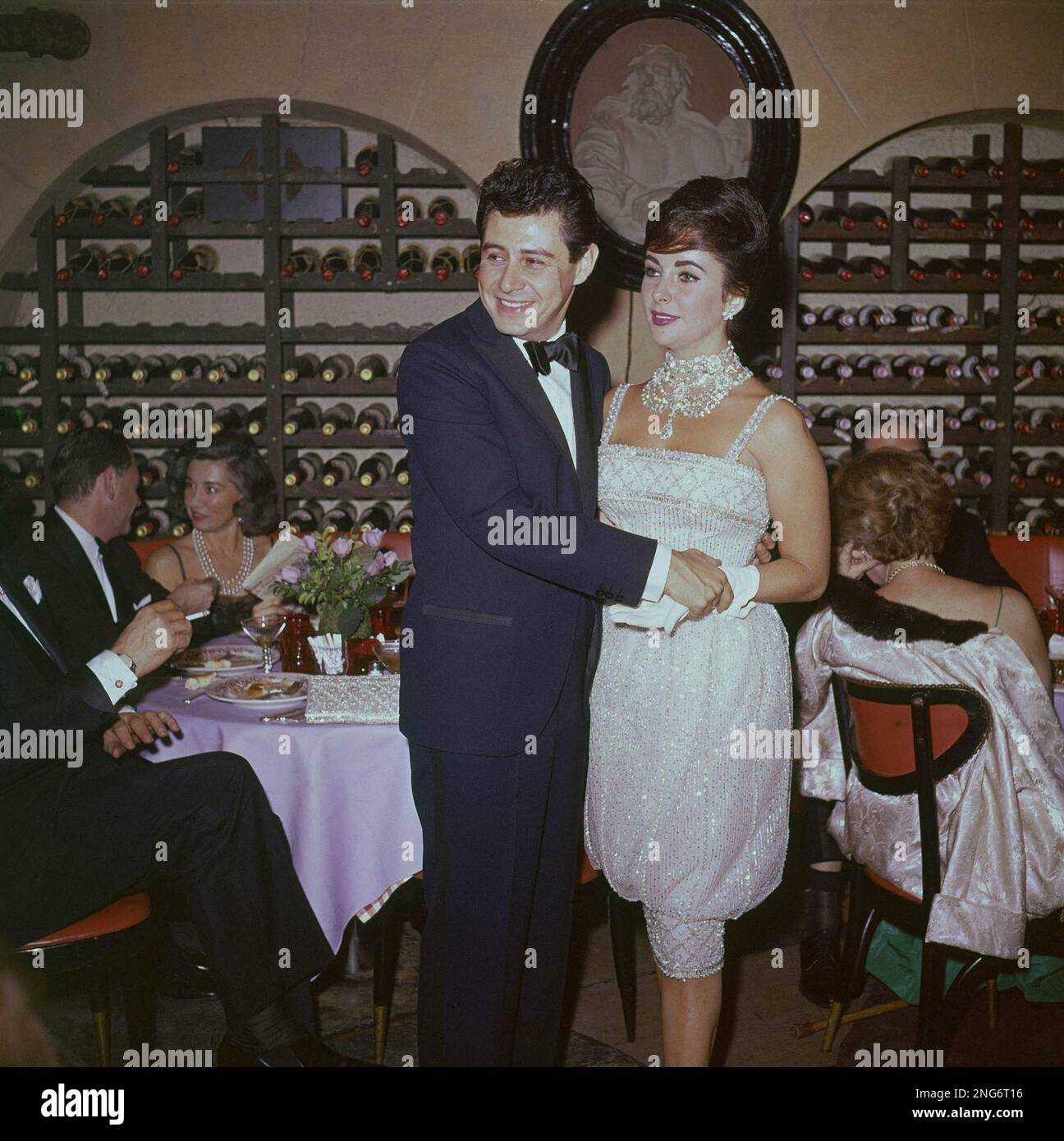 Actress Elizabeth Taylor and singer Eddie Fisher are seen at Leone's in ...