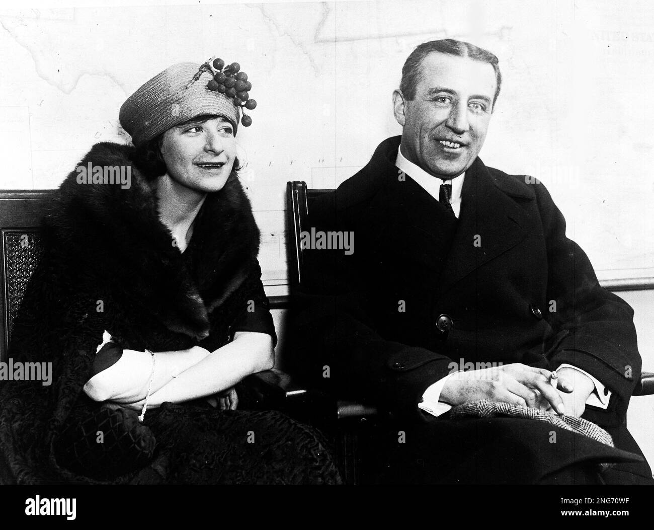 American singer, comedienne and entertainer Fannie Brice and her ...