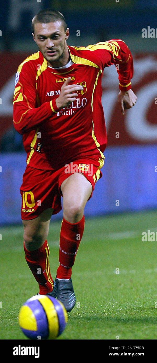 Messina's Ivica Iliev, of Serbia, in action during an Italian Cup ...