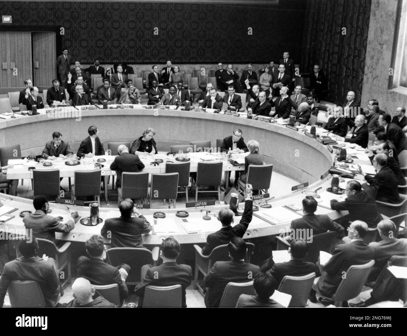 Sanctions and embargoes hi-res stock photography and images - Alamy