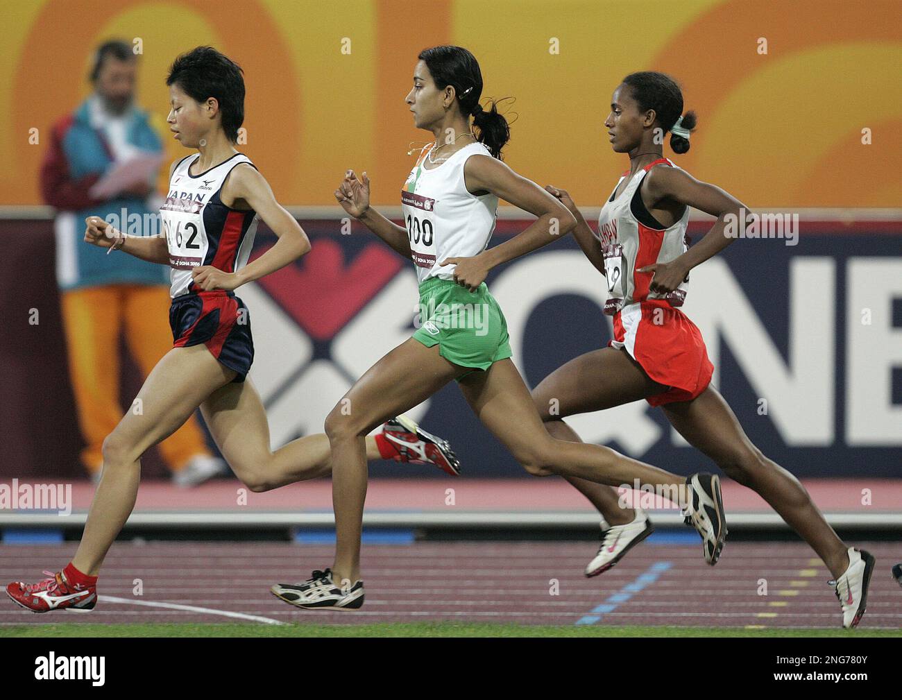 Japan's Yuriko Kobayashi, left, silver, and India's Sinimole Puaulose ...