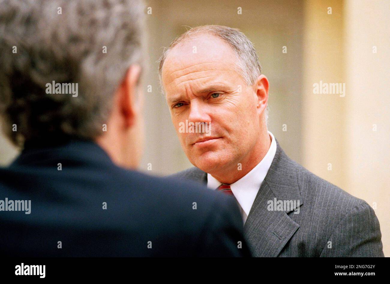 Los Angeles police officer Stacey Koon meets with Steve Dunleavy at a ...