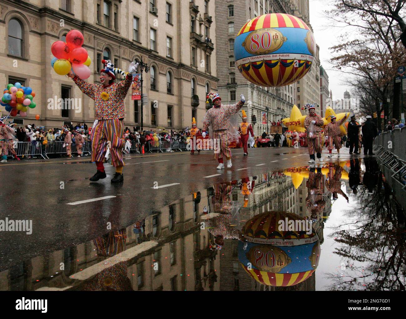 The lead balloon in the Macy's Thanksgiving Day Parade makes its way ...