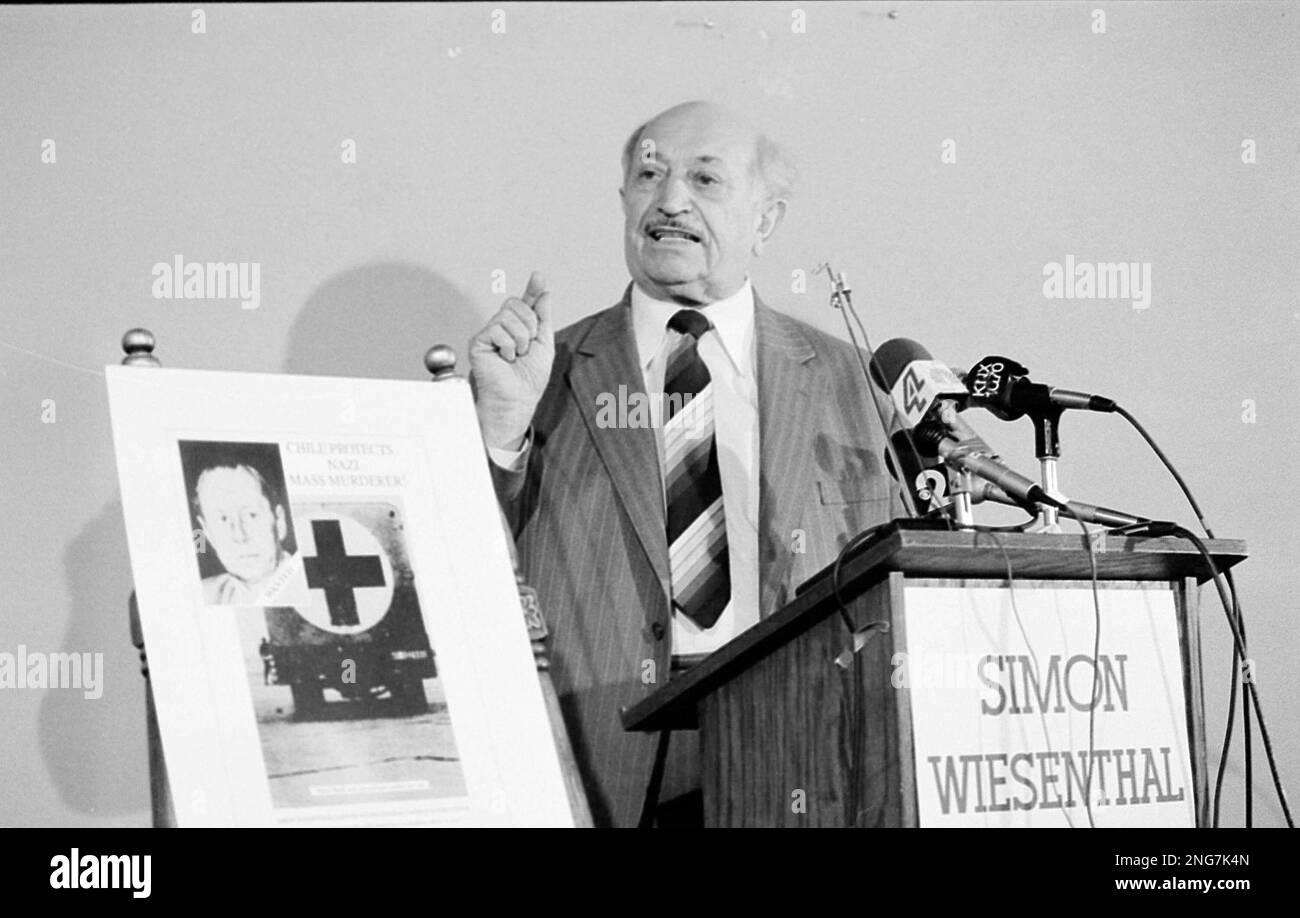 Nazi hunter Simon Wiesenthal emphasizes a point as he speaks during a ...