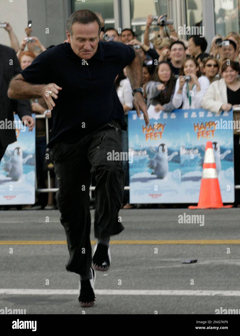 Actor Robin Williams and the voices of Ramon and Lovelace in animated ...