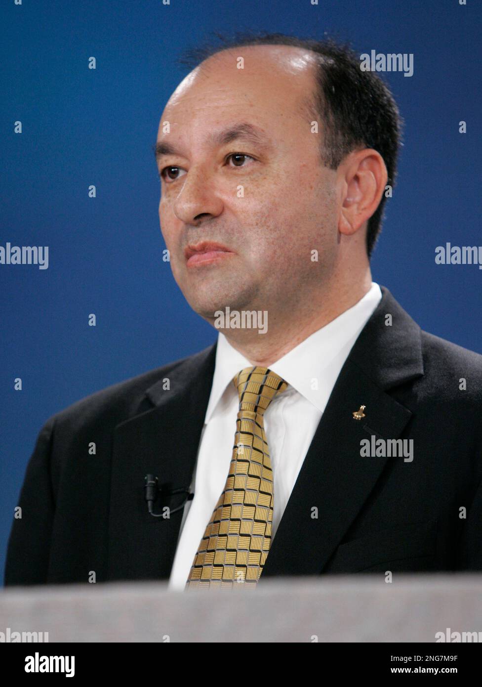 Space shuttle mission STS-116 commander Mark Polansky during a crew ...