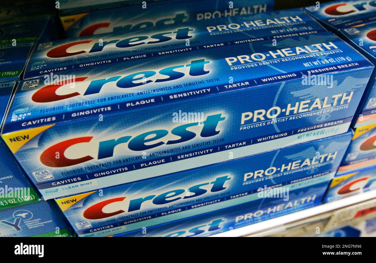 Crest Pro Health Toothpaste Logo