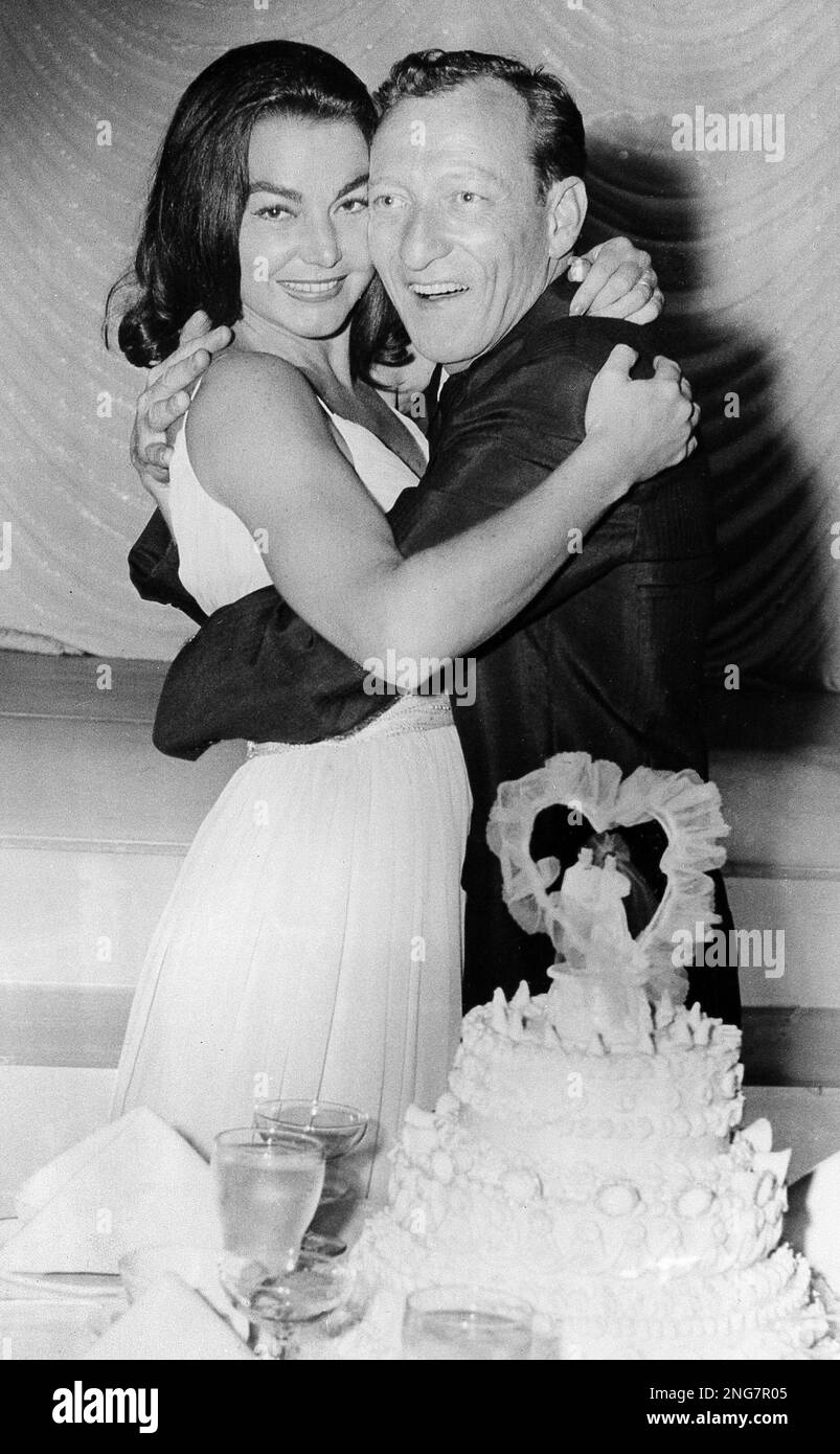 Huntz Hall Marriage EAST SIDE KIDS (1940) | Public Domain Movies