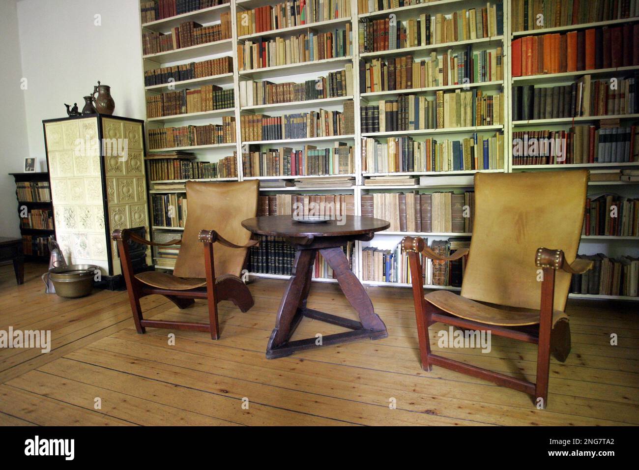 Photo shows the small study of German poet Bertolt Brecht at his ...