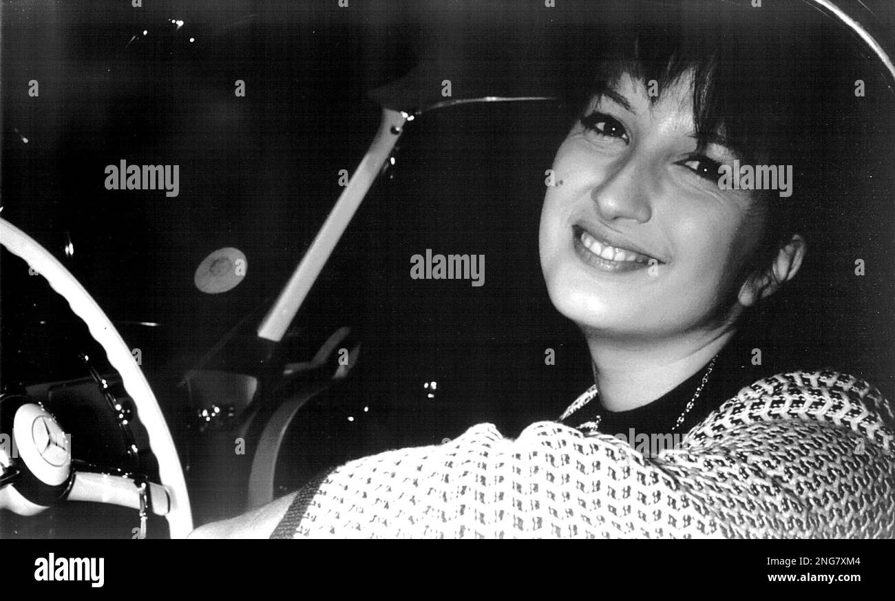 FILE- Italian pop singer Mina is shown in this 1961 file photo in ...