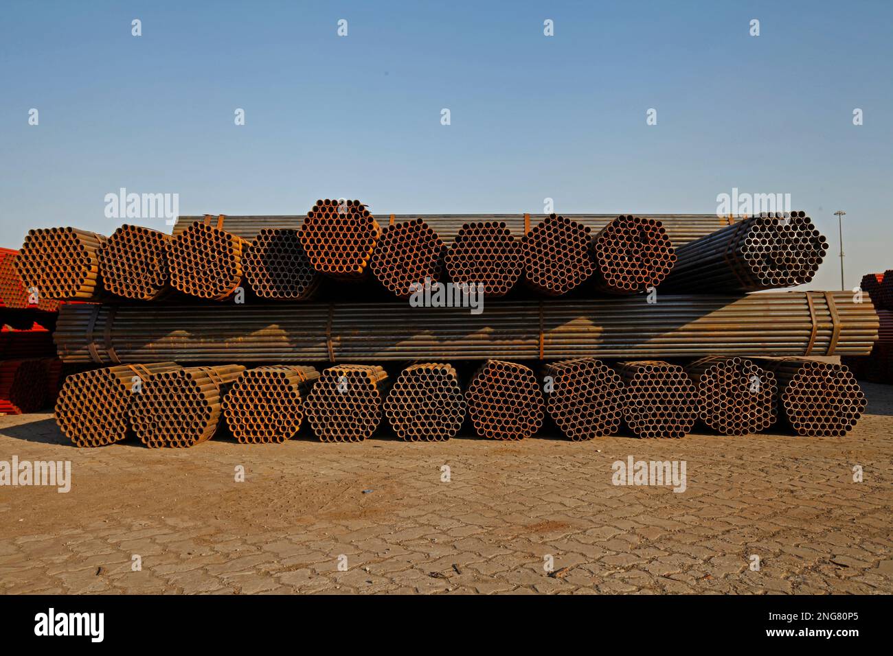 Layers of steel pipe Stock Photo - Alamy