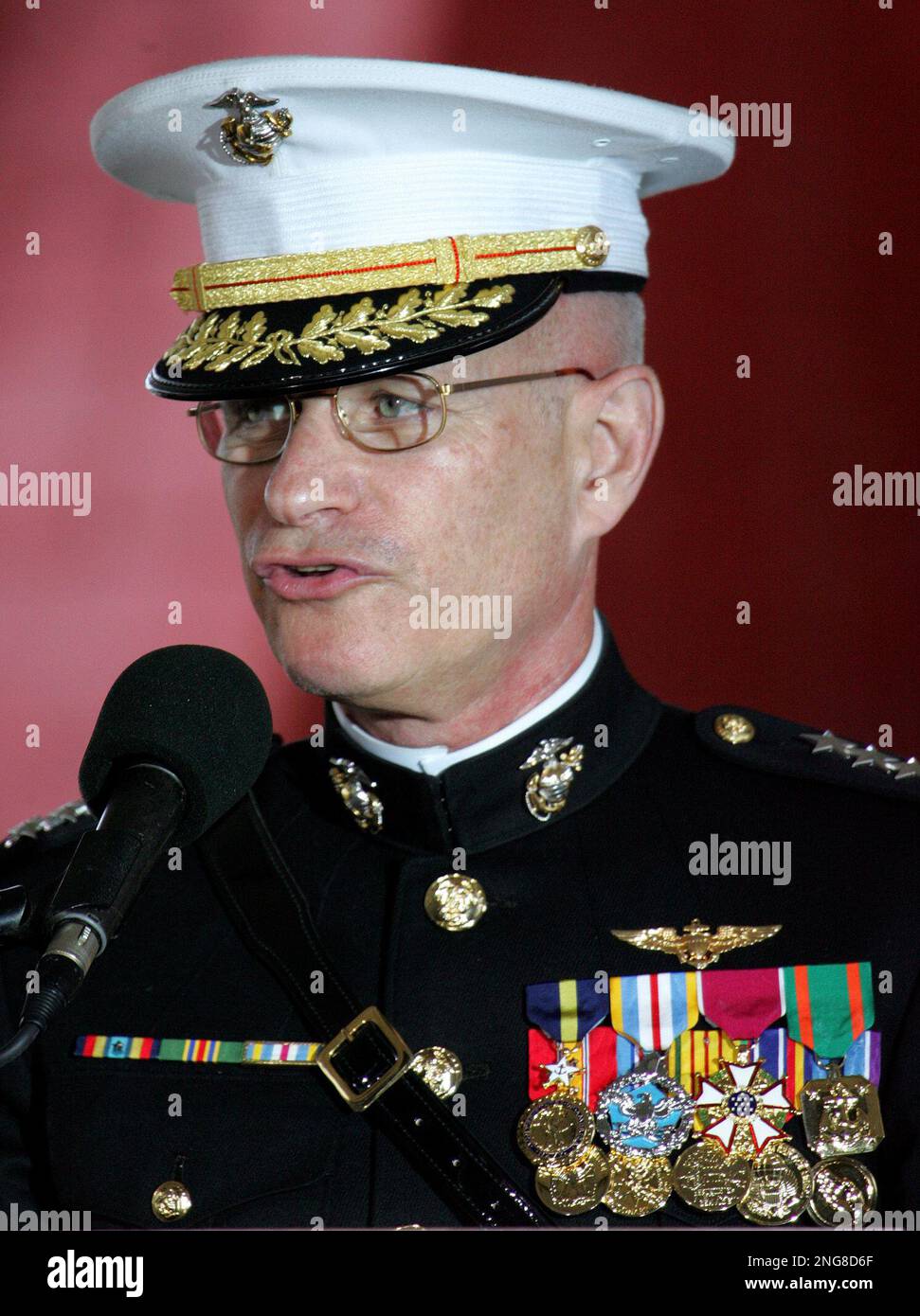 Gen. Robert Magnus, USMC, Assistant Commandant of the Marine Corps ...