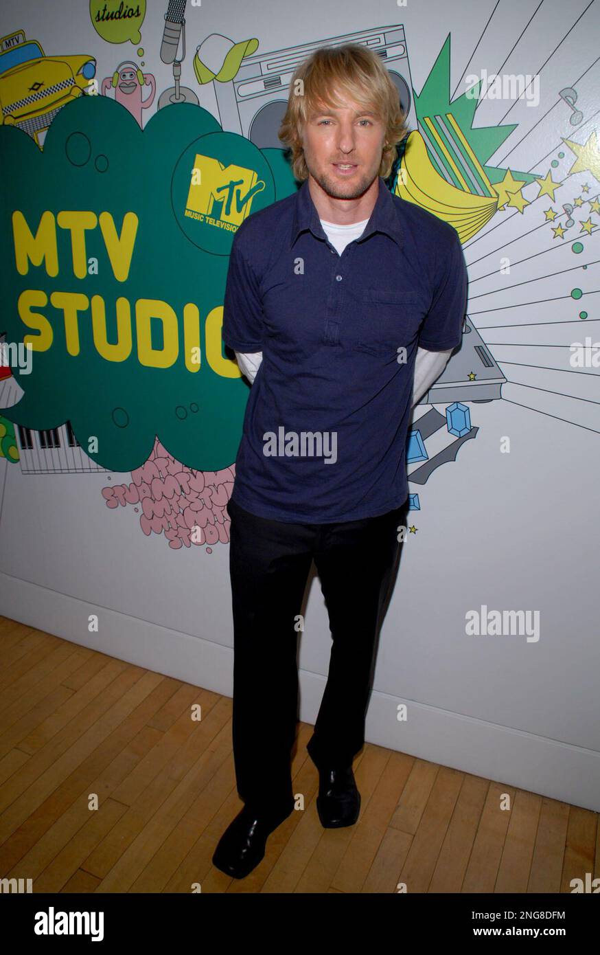 Actor Owen Wilson poses backstage after appearing on MTV's 'Total ...