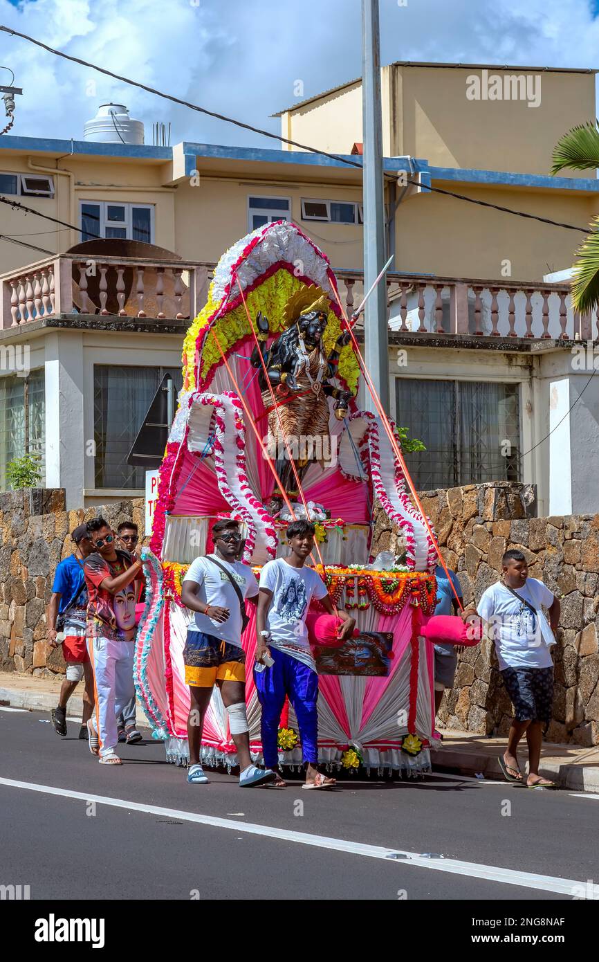 Mahashivratree pilgrims on their way to the sacred lake of Grand Bassin ...