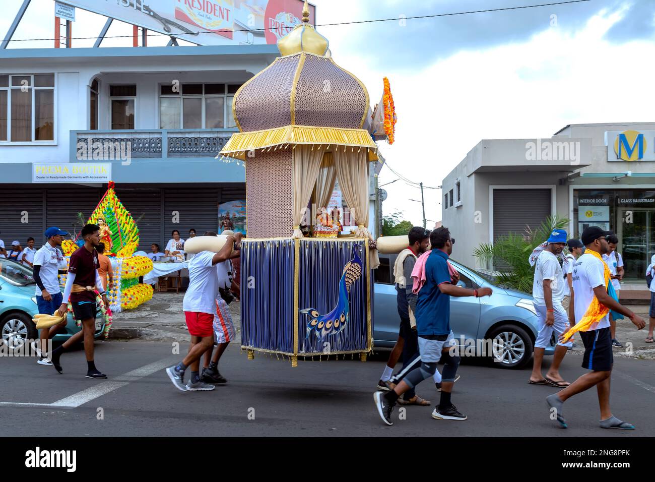 Mahashivratree pilgrims on their way to the sacred lake of Grand Bassin, Savane district in the ...
