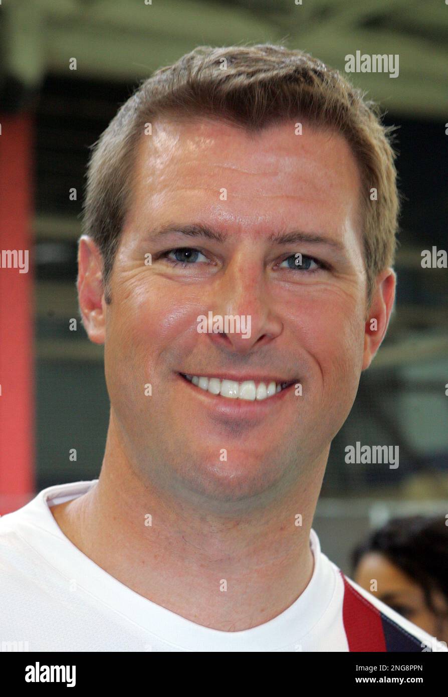 Mike Barz, ABC?s ?Good Morning America? weather correspondent, poses ...