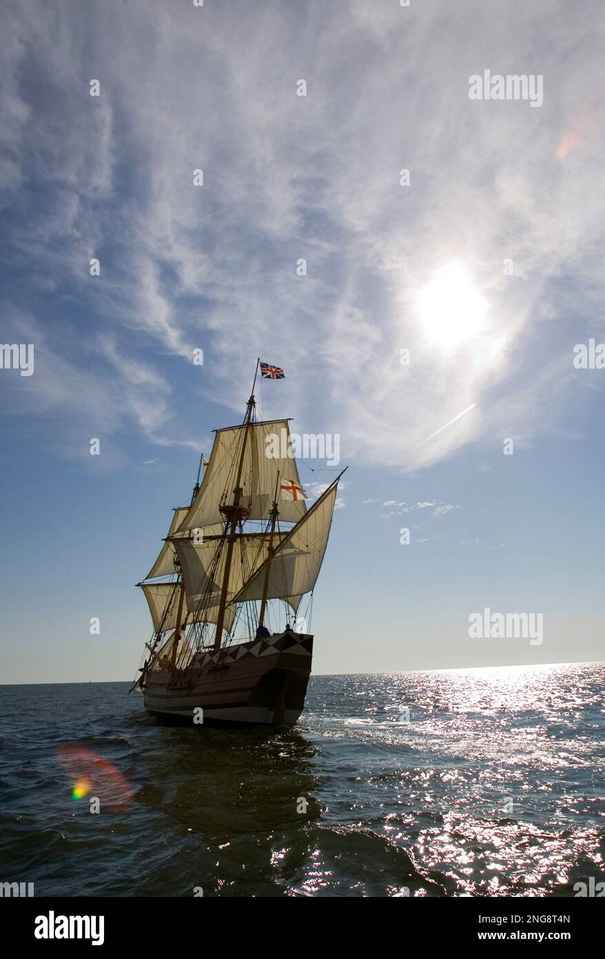 The replica 17th century sailing vessel Godspeed makes it's way up the ...