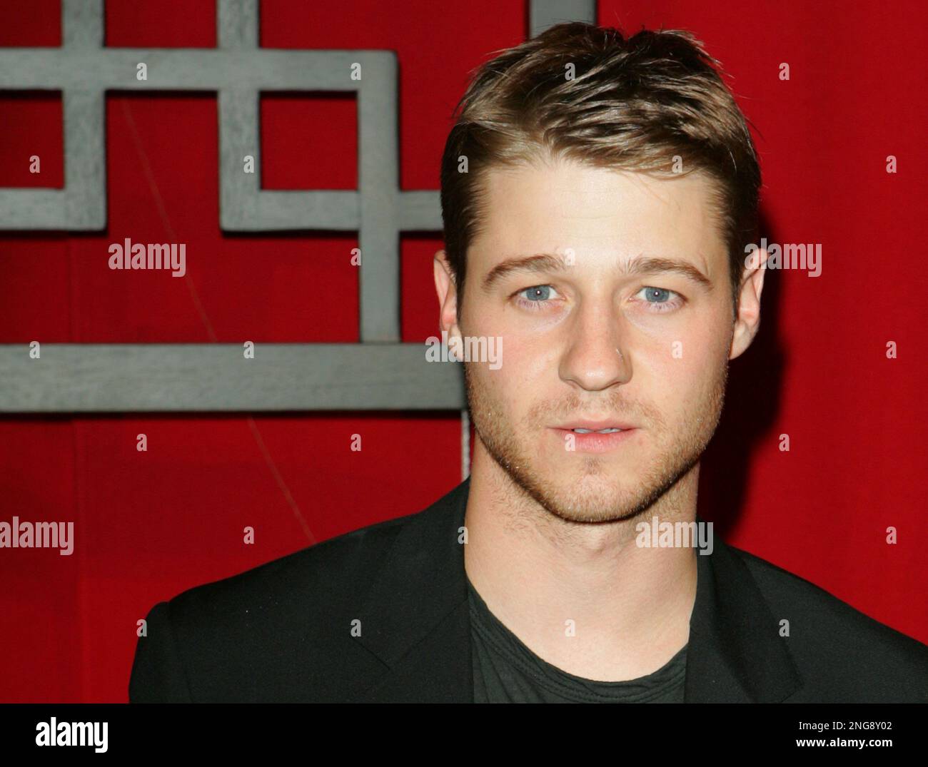 Actor Benjamin McKenzie arrives to the FOX Upfront, Thursday, May 18 ...